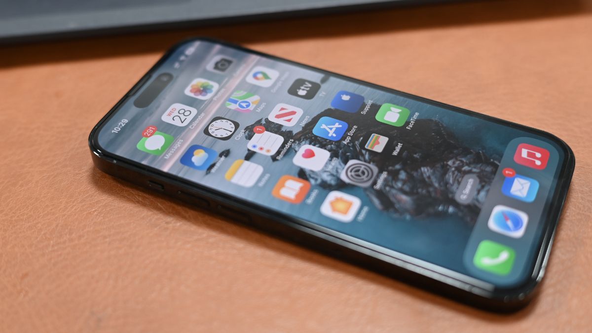 Why Does My Phone Say SOS Only? (10 Fixes) | Izood